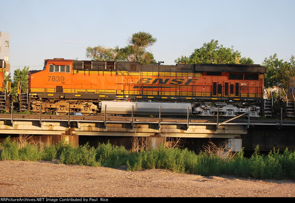 BNSF 7839